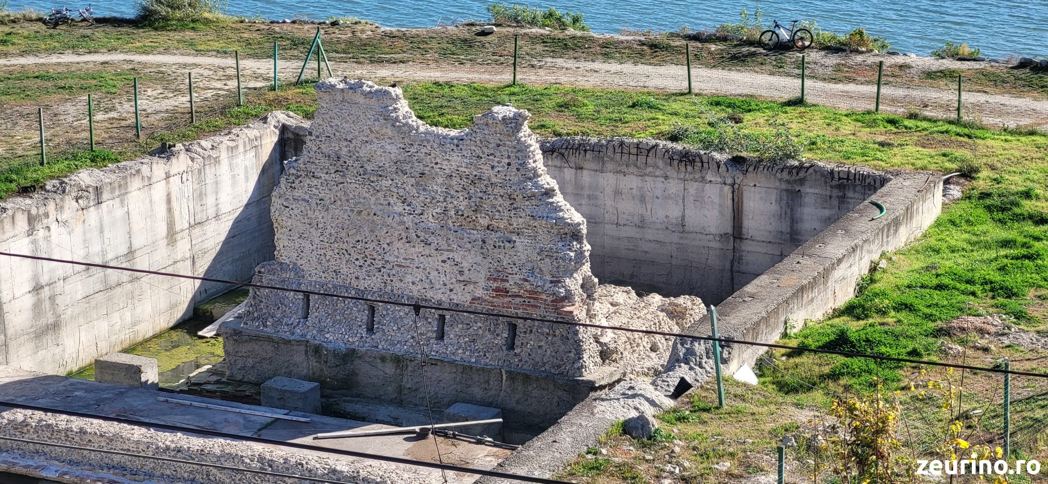 Piciorul Podului lui Traian - Obiective turistice Drobeta Turnu Severin ...